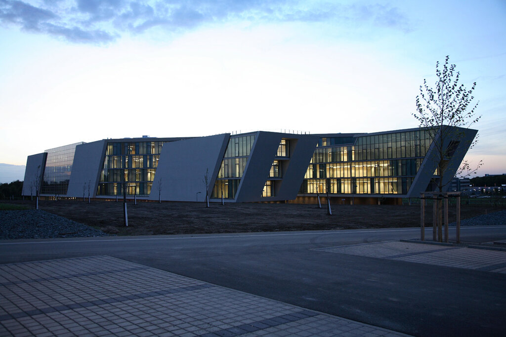 AutoUni Mobile Life Campus