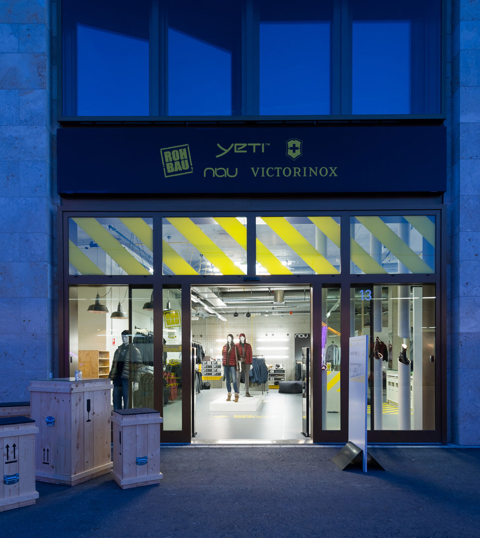 Transa Flagship Store