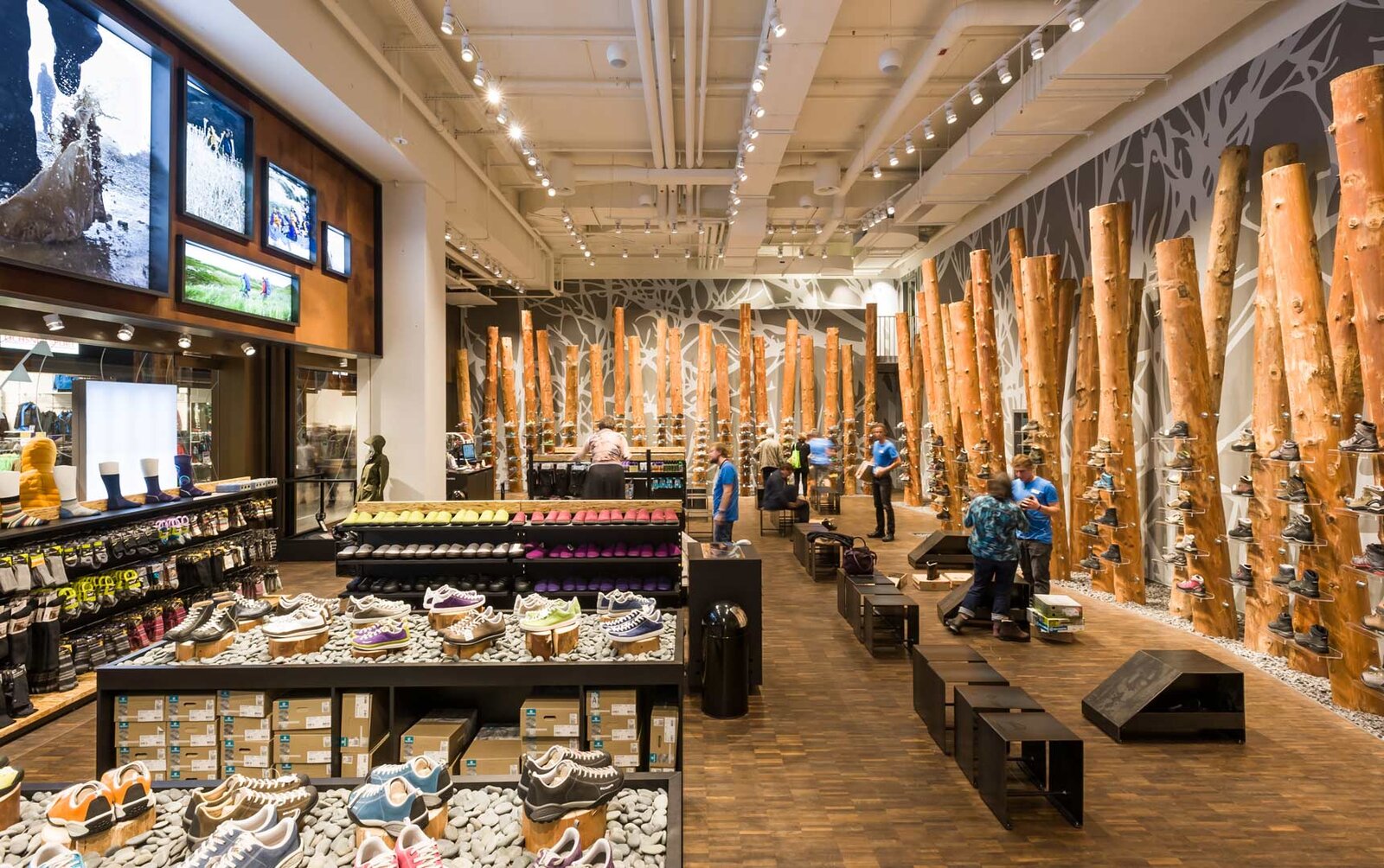 Transa Flagship Store